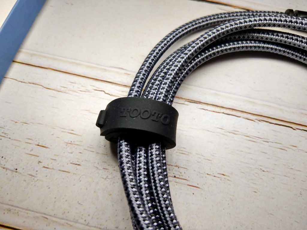 Type-C線材開箱實測、E-Marker識別晶片 - Tooto USB-C to C 充電傳輸線 - 科技生活 - teXch